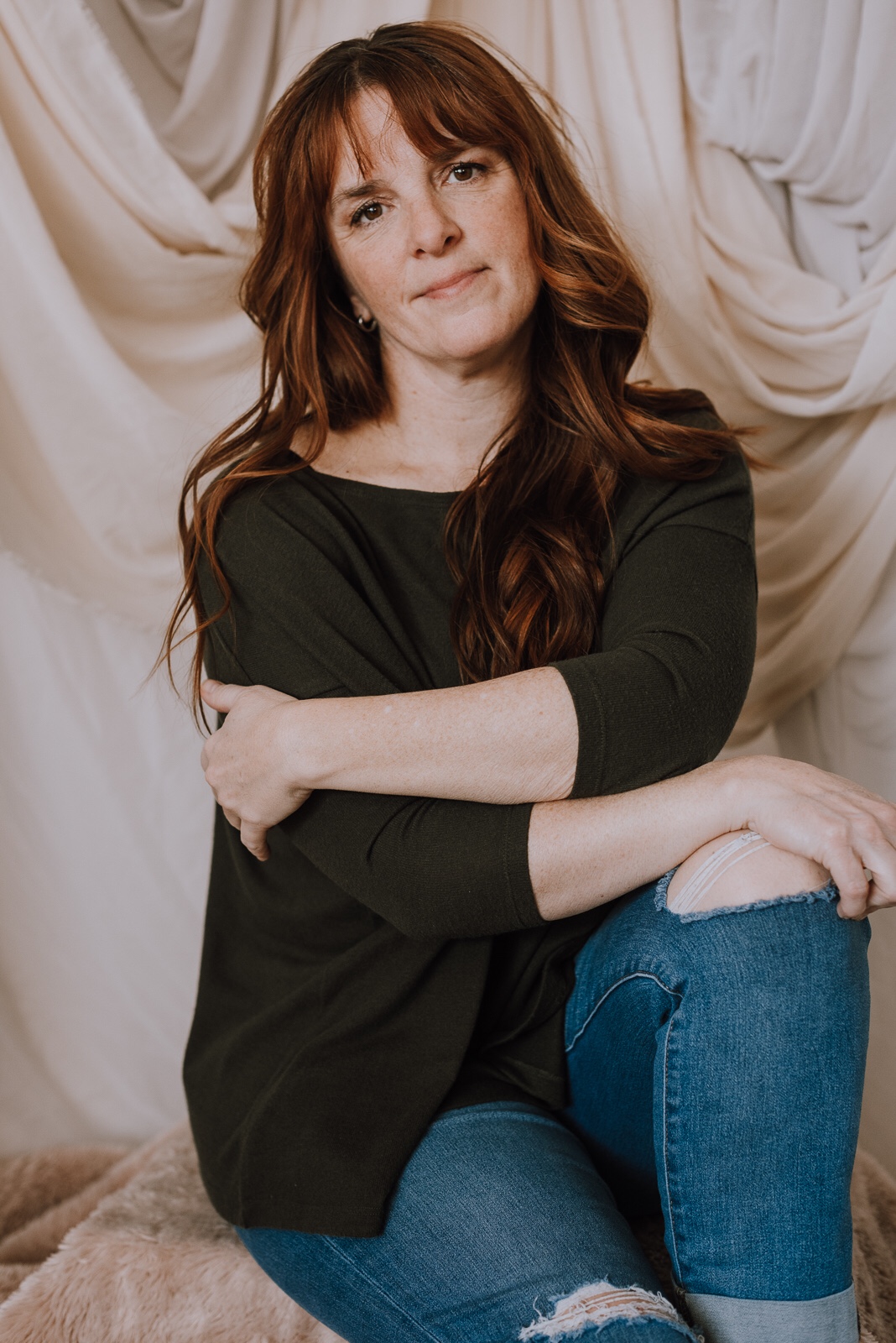 9 poses for self portraits to show variety and confidence - Teira ...