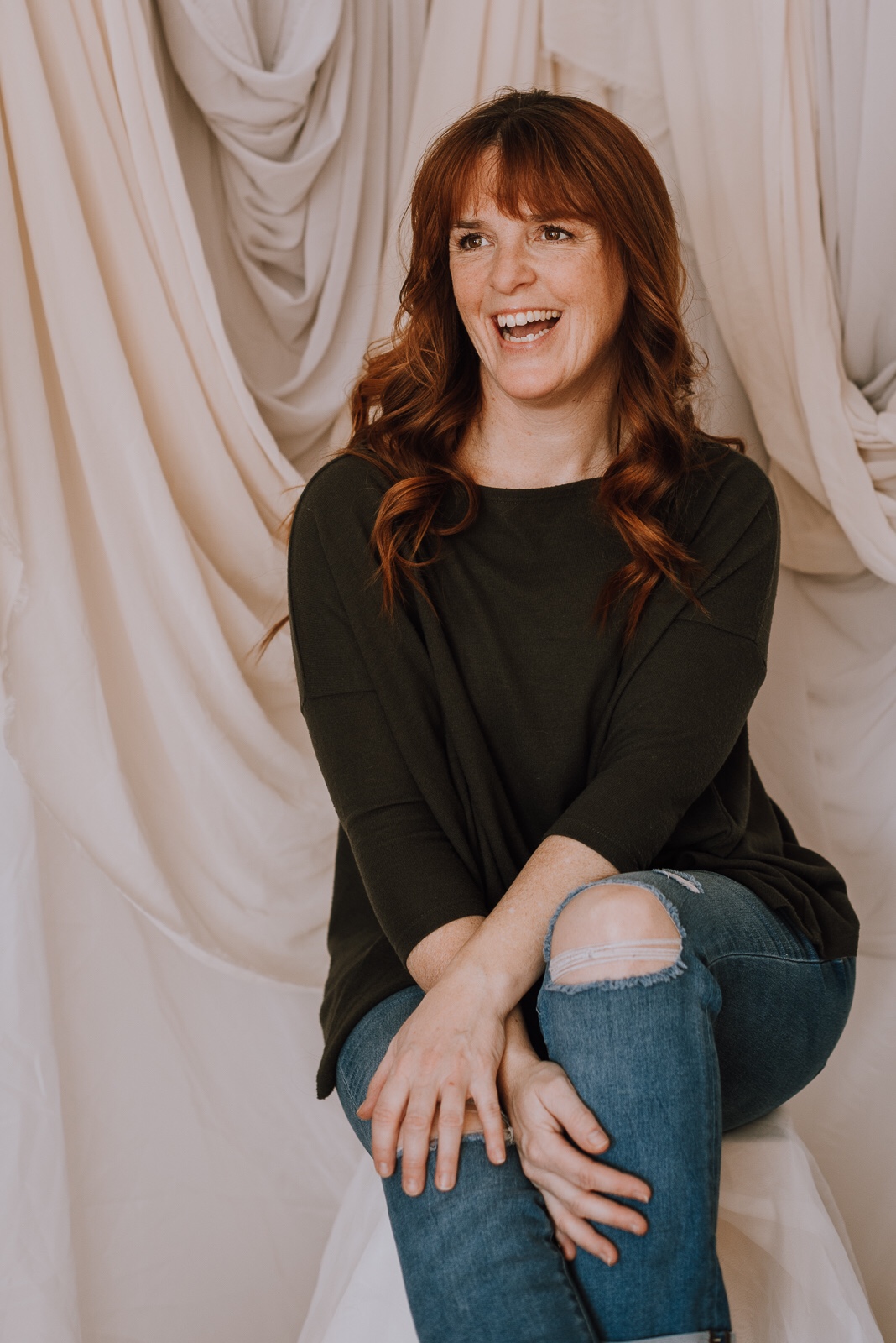 9 poses for self portraits to show variety and confidence - Teira ...